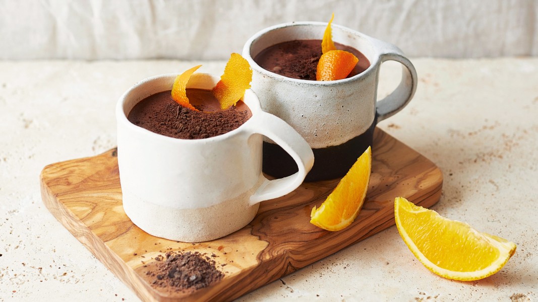 How to make the perfect hot chocolate | World Chocolate Directory.org